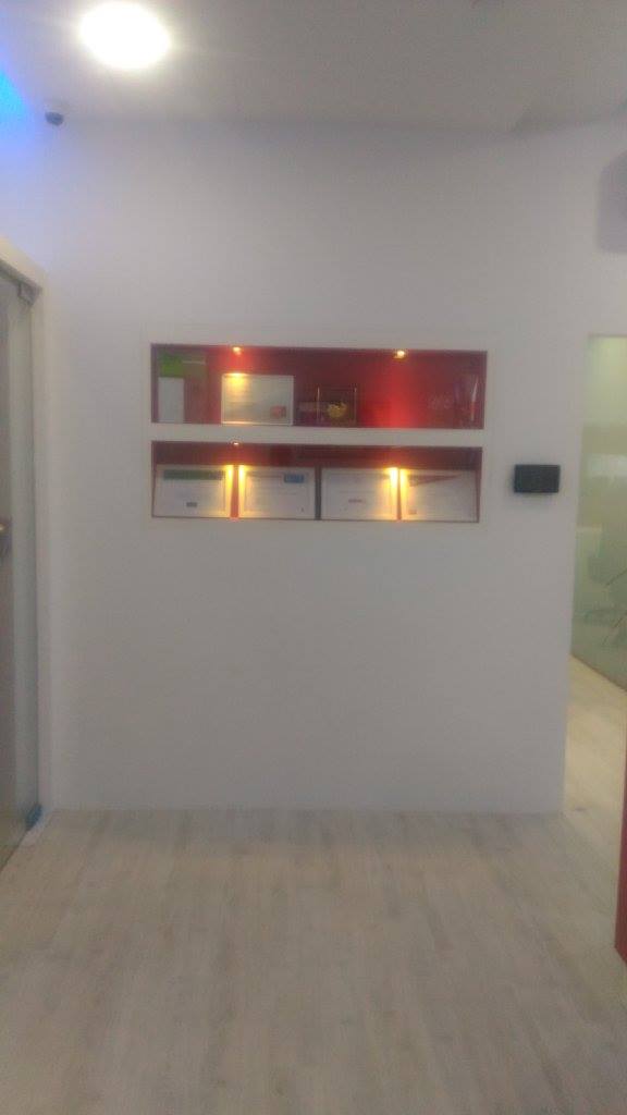 Pandan Loop – Dot and Line Interior Design